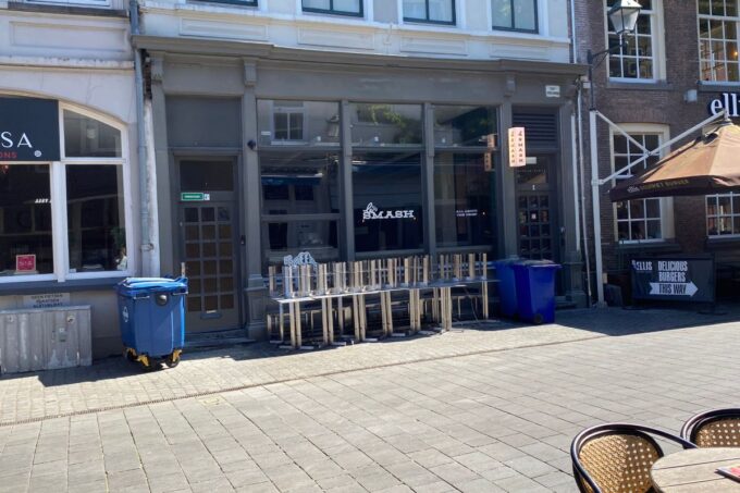 Eet smakelijk! Deze nieuwe smashburgerzaak is nu open in Breda ...