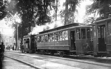 Wist je dit? Vroeger reed de tram dwars over de Oude Delft - indebuurt ...