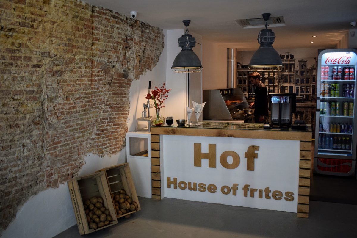 Bij het nieuwe House of Frites eet je verse bio-frietjes én zoete ...