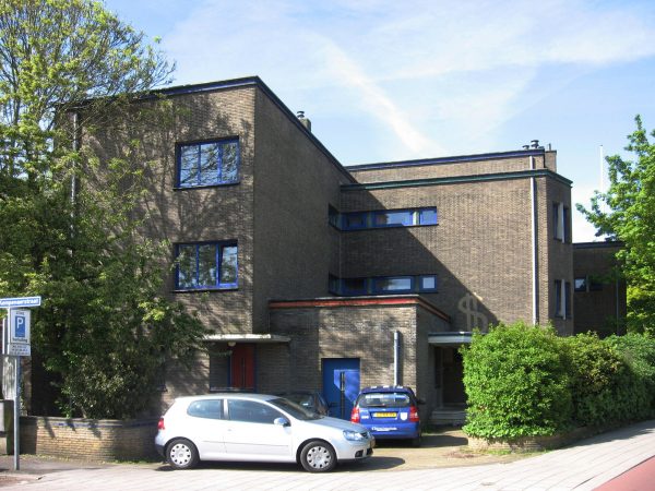 Dit huis was in WOII het hoofdkwartier van de Duitse bezetter ...