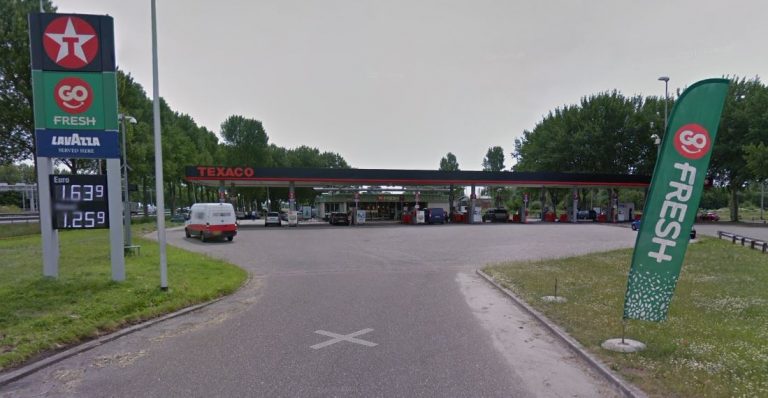 Tankstation Makro - indebuurt Delft