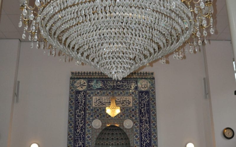 Binnenkijken bij de Sultan Ahmet Moskee: 'Wij hebben hier geen geheimen ...