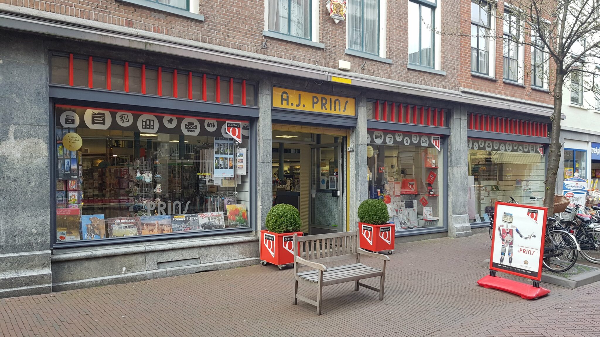 10 x deze plekken bestaan al meer dan 100 jaar in Delft - indebuurt Delft