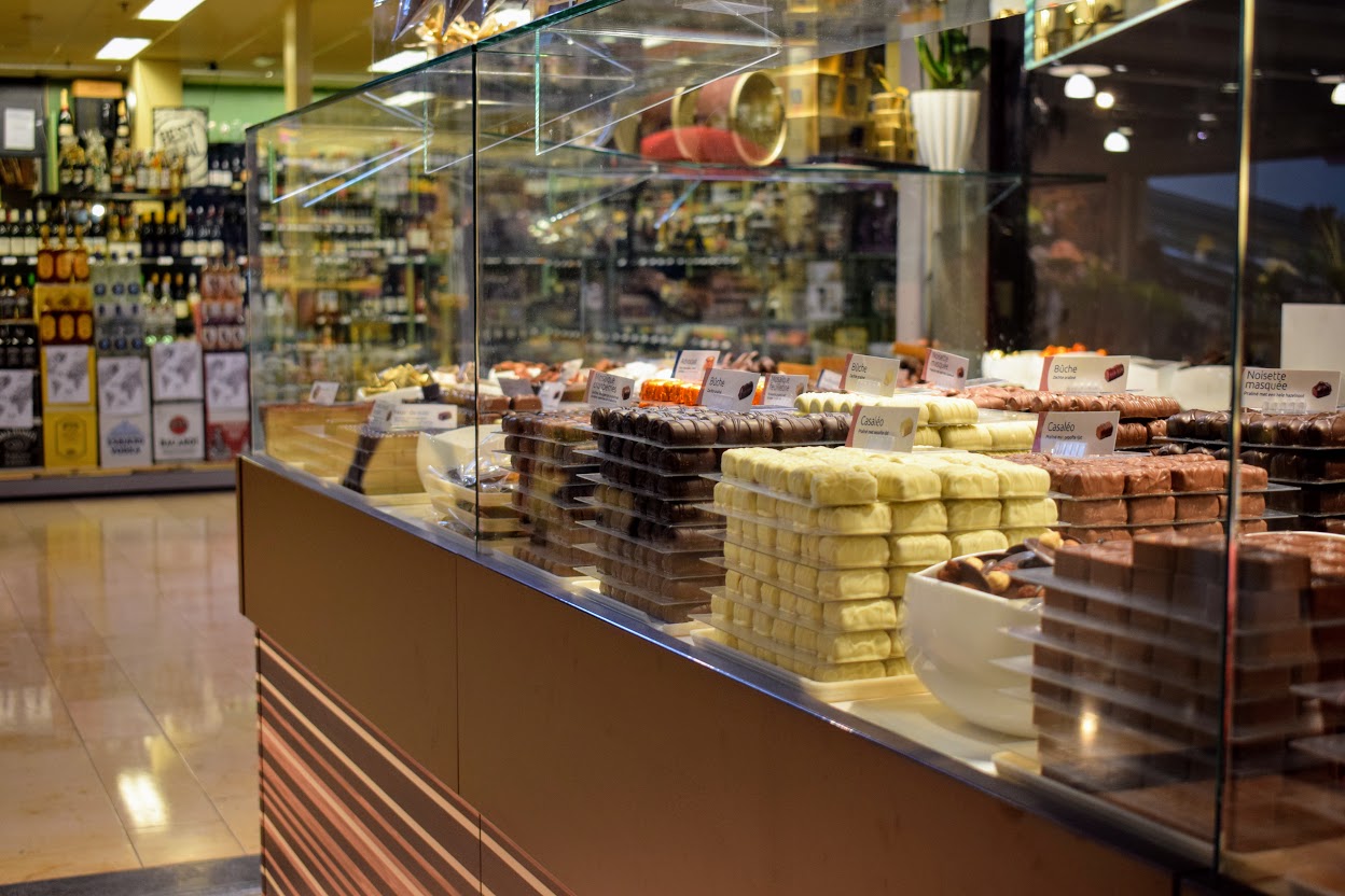 Chocolaterie Leonidas in de Hoven - indebuurt Delft