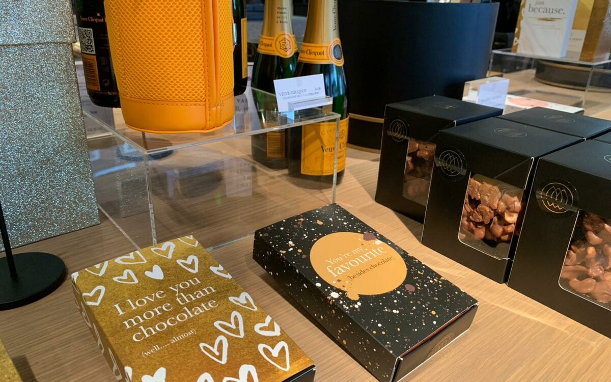 Foto’s! Chocolaterie Coco & Sebas is nu open en zo ziet het eruit ...