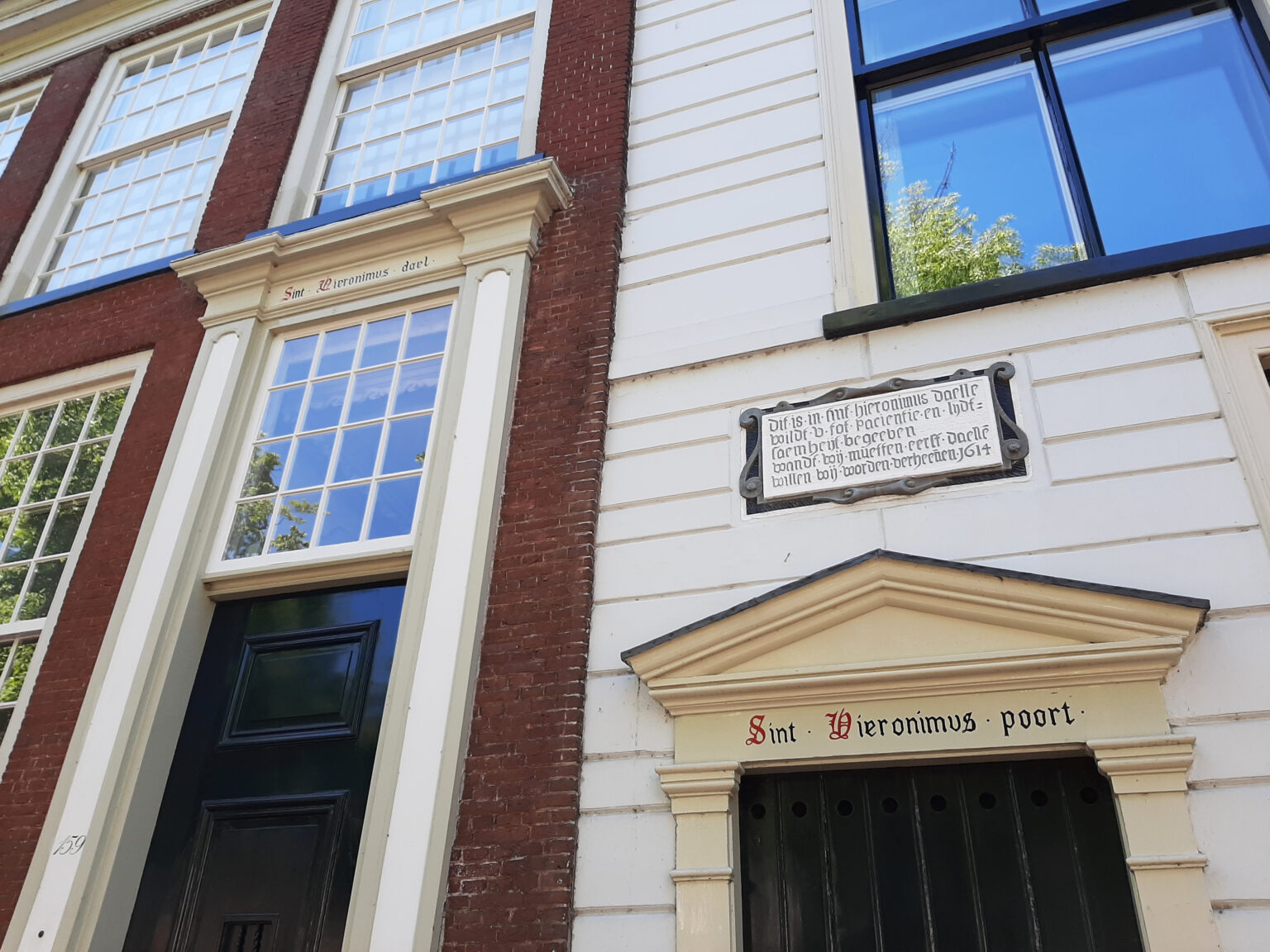 Bijzonder: hier in Delft zat vroeger een middeleeuws klooster ...