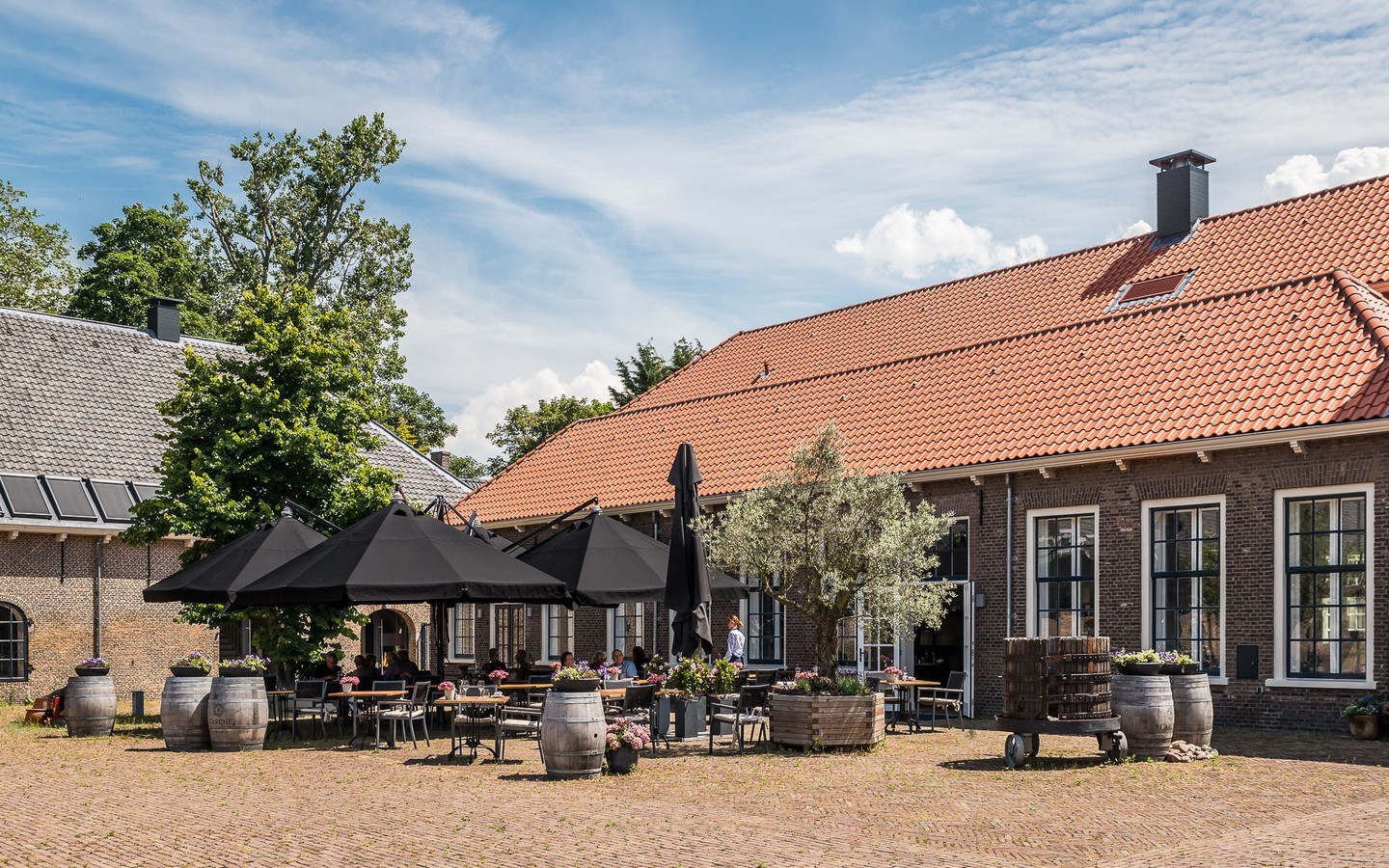 Geweldig eten in een oase van rust: bij dit restaurant in Delft kan het - indebuurt Delft