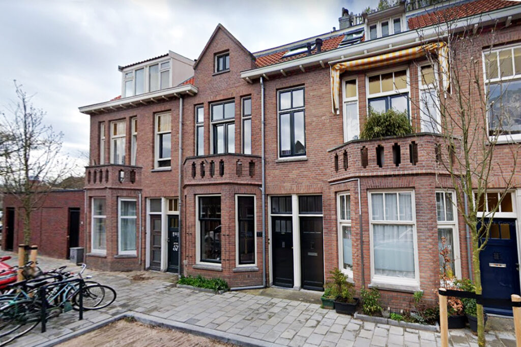 Fundaparel: herenhuis in de Zeeheldenbuurt met lichte serre - indebuurt Delft