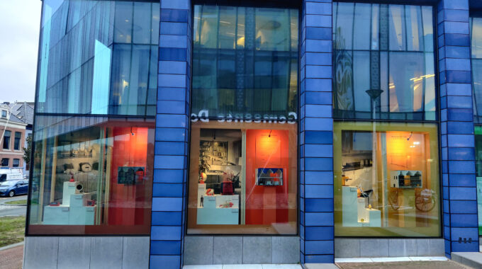 Bibliotheek Delft deelt uit: dit boek haal je gratis op (en mag je ...