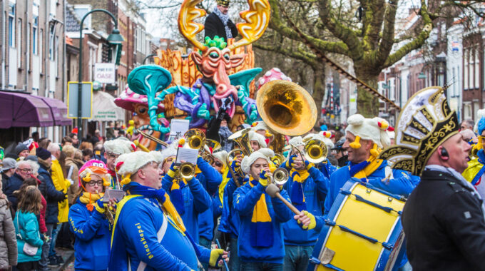 Carnaval 2024 in Delft: dit wil je weten over de optocht, feestjes en ...