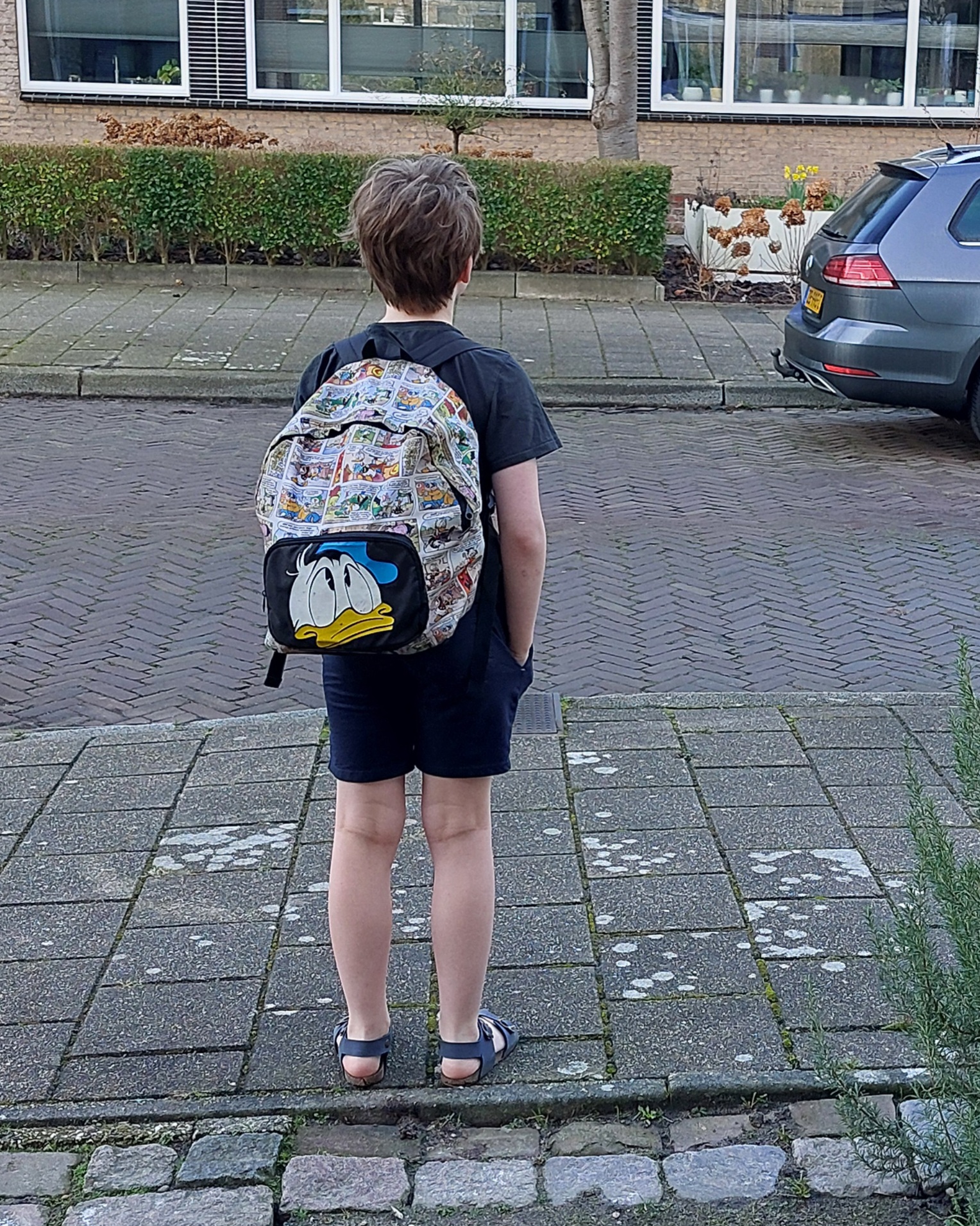 Nooit koud! Deze dappere Delftenaren lopen altijd in korte broek ...
