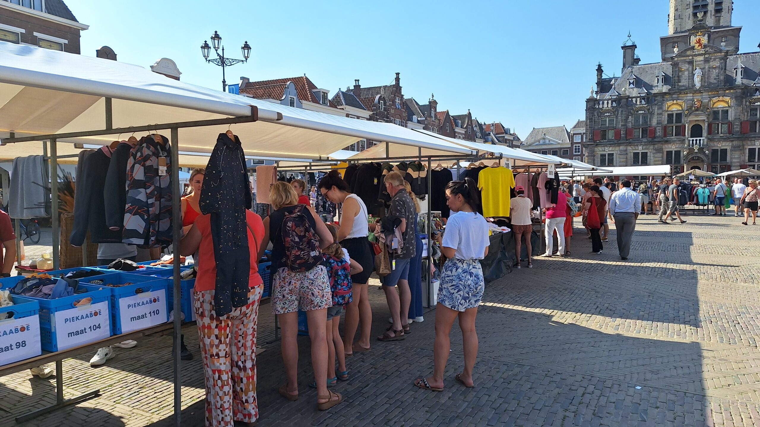 Koopjesjagen maar! Dit is de datum van outletmarkt Delft voor de Helft 2024