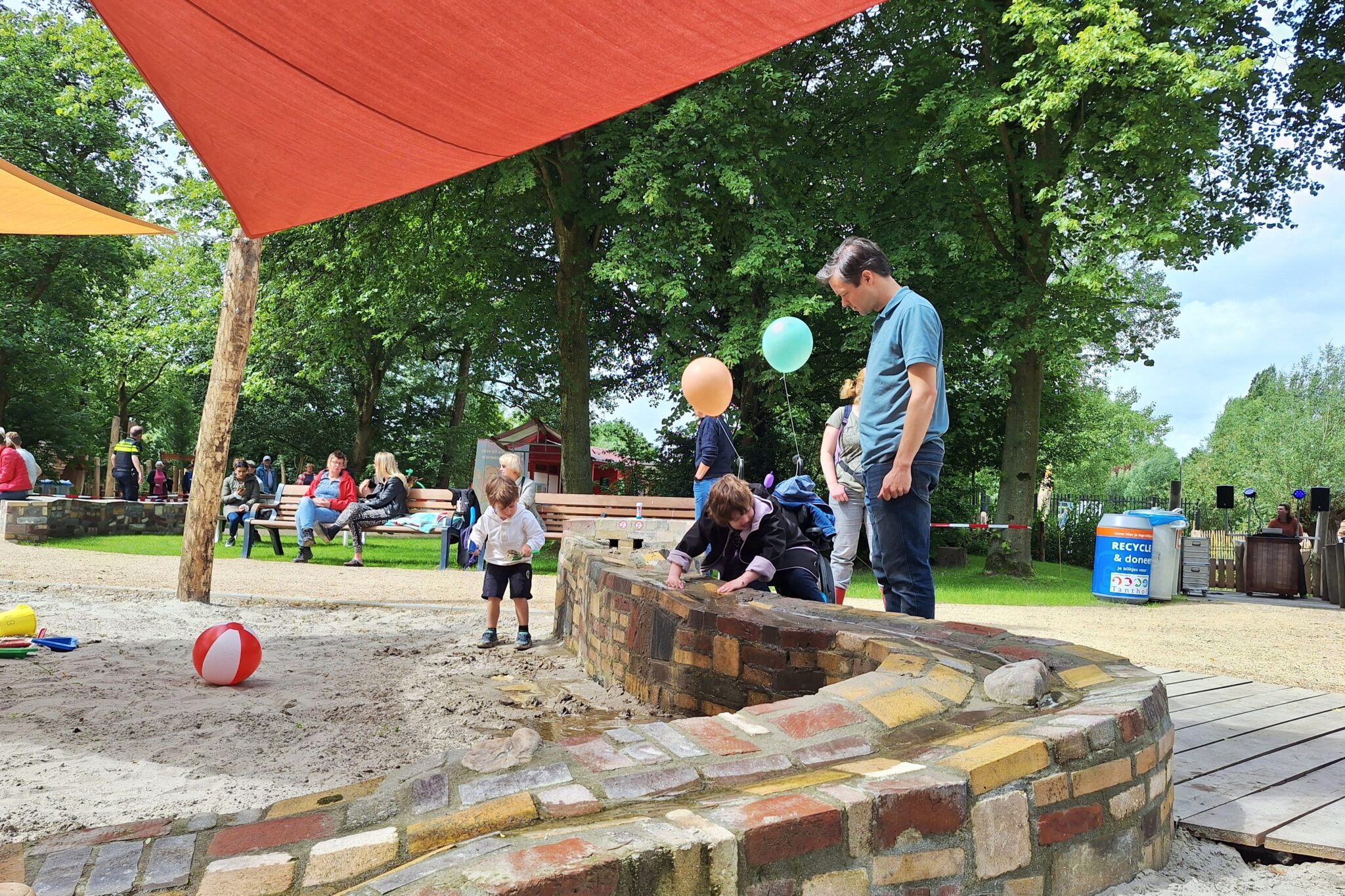 Spetter, spatter, spater! Waterspeeltuin Tanthof is weer open en dit is ...