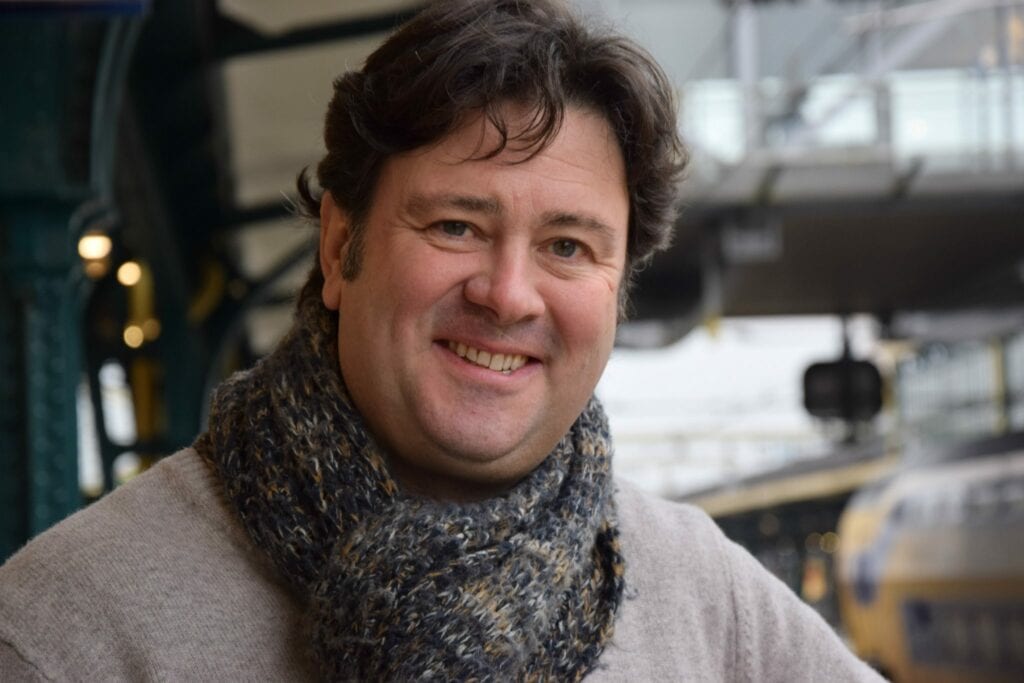 Roger Schouten alias 'De Peer': 'Ik slaap heus niet onder een rood-wit ...