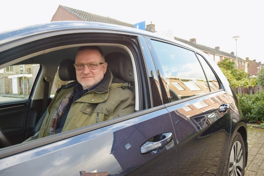 Zo ziet lessen bij deze autorijschool in Den Bosch er nu uit