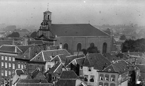 Luchtfoto van Den Bosch: herken jij deze oude gebouwen?