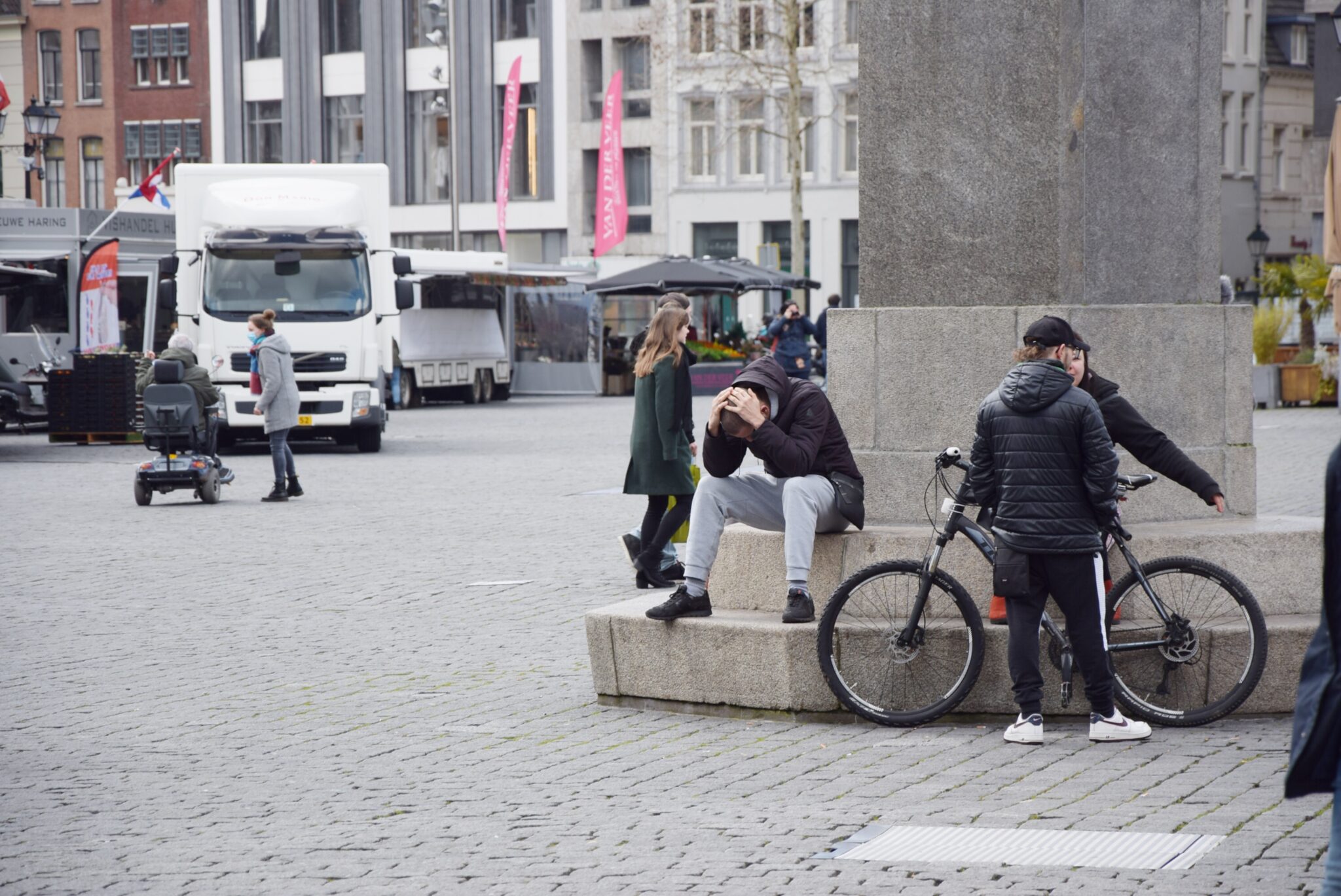Mag dat: een joint roken op straat in Den Bosch?