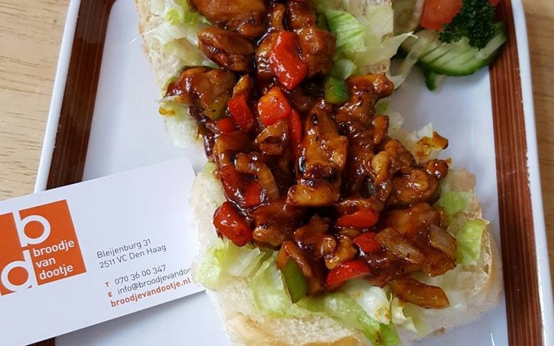 Den Haag uitgelicht: Genieten van drankjes en hapjes in de Haagsche ...