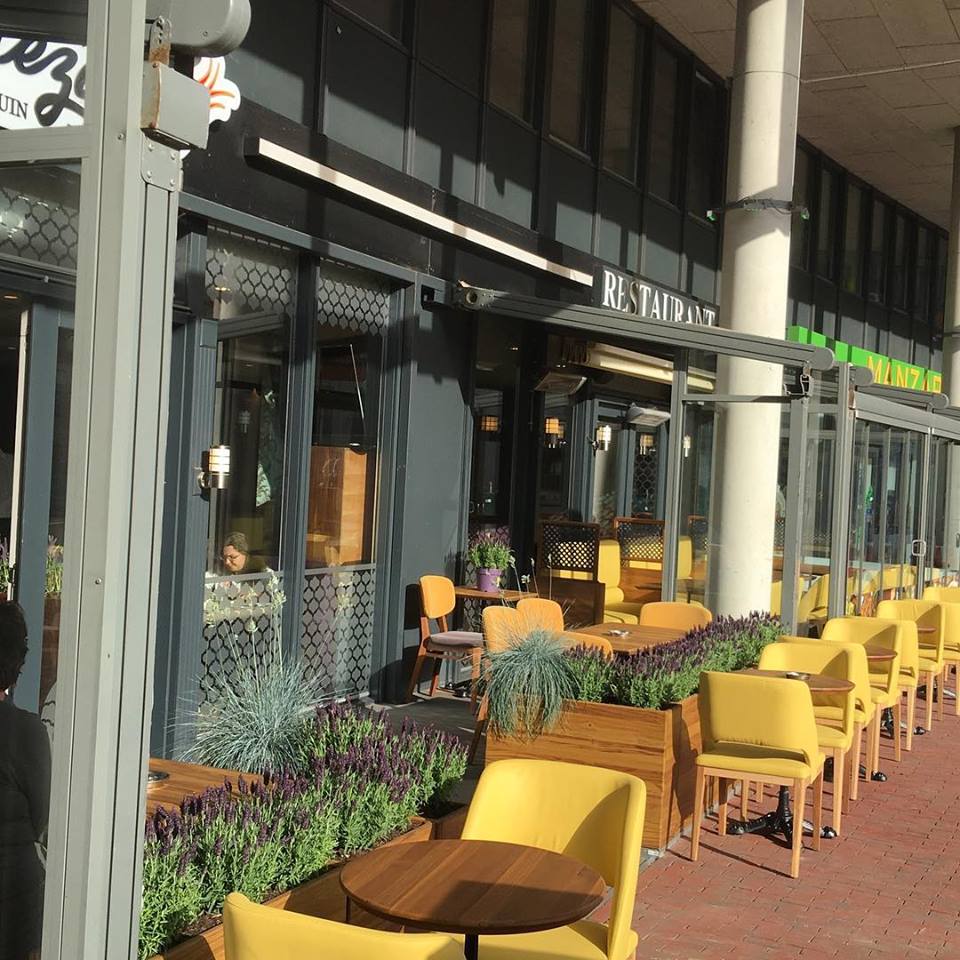 Lalezar - indebuurt Den Haag