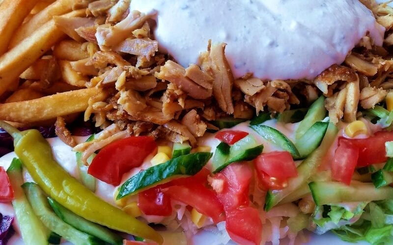 Bij deze nieuwe zaak kun je binnenkort terecht voor een broodje döner ...