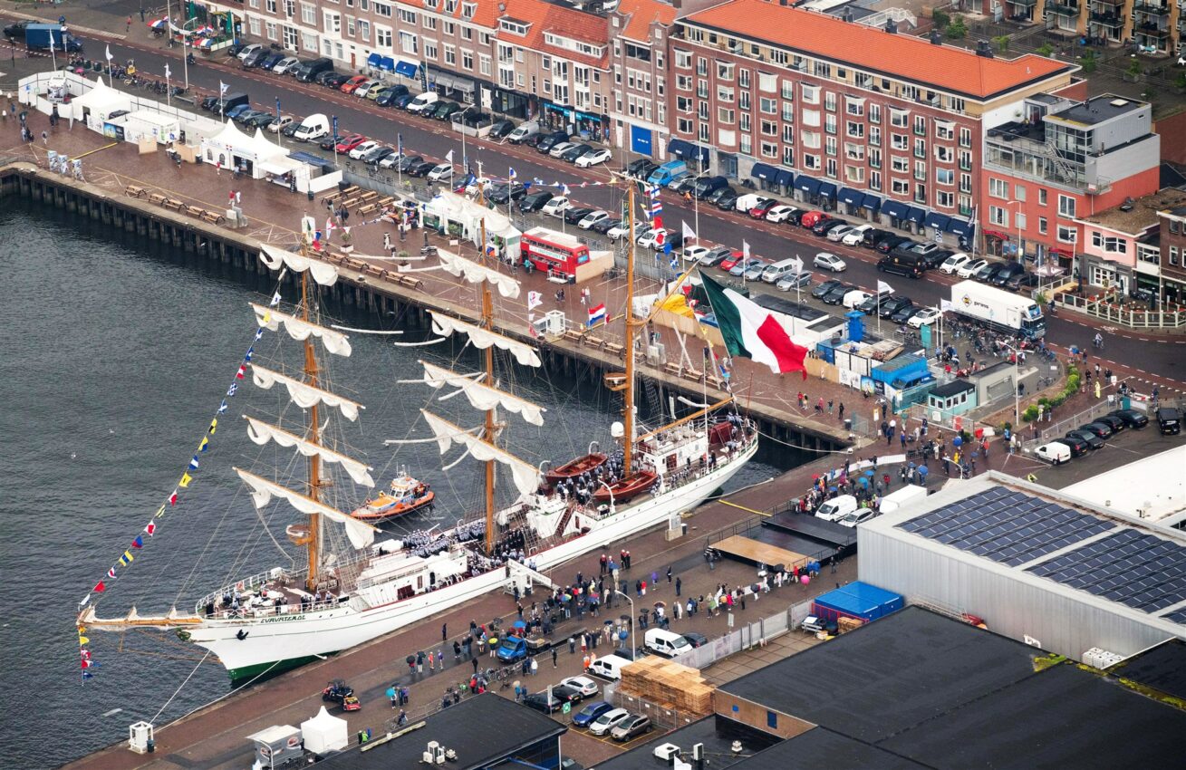 Fotoserie: Prachtige schepen tijdens Sail op Scheveningen - indebuurt ...
