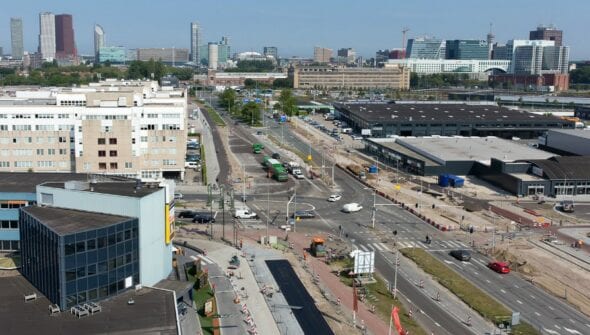 Dit drukke kruispunt is bijna twee weken lang afgesloten - indebuurt Den Haag