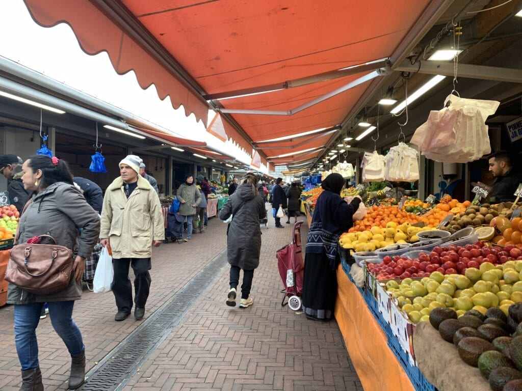 Haagse Markt - indebuurt Den Haag