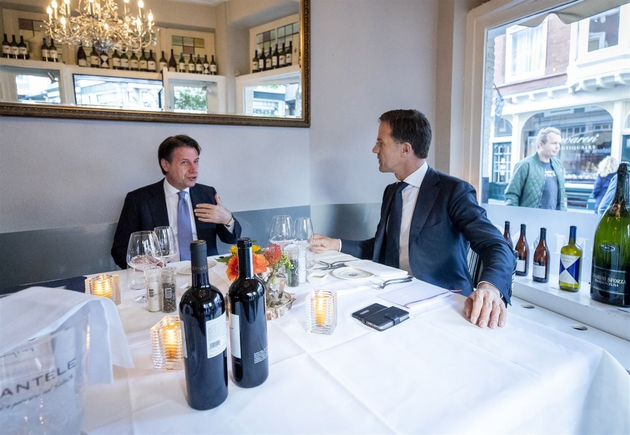 Fotoserie: Mark Rutte 10 jaar ( in 't wild) in Den Haag - indebuurt Den ...