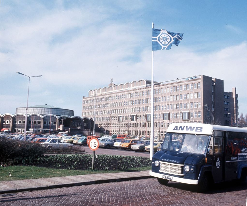 Uittip: Oude ANWB voertuigen bekijken in het automuseum - indebuurt Den ...