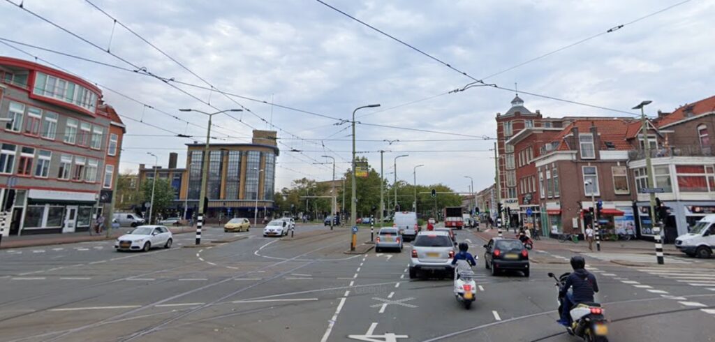Daarom moet je op dit kruispunt van de Loosduinsekade zo lang op groenlicht wachten - indebuurt ...