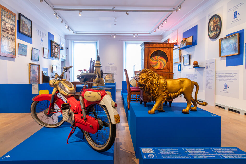 Van Solex tot Konmar-kar: in dit museum bekijk je acht eeuwen Haagse ...