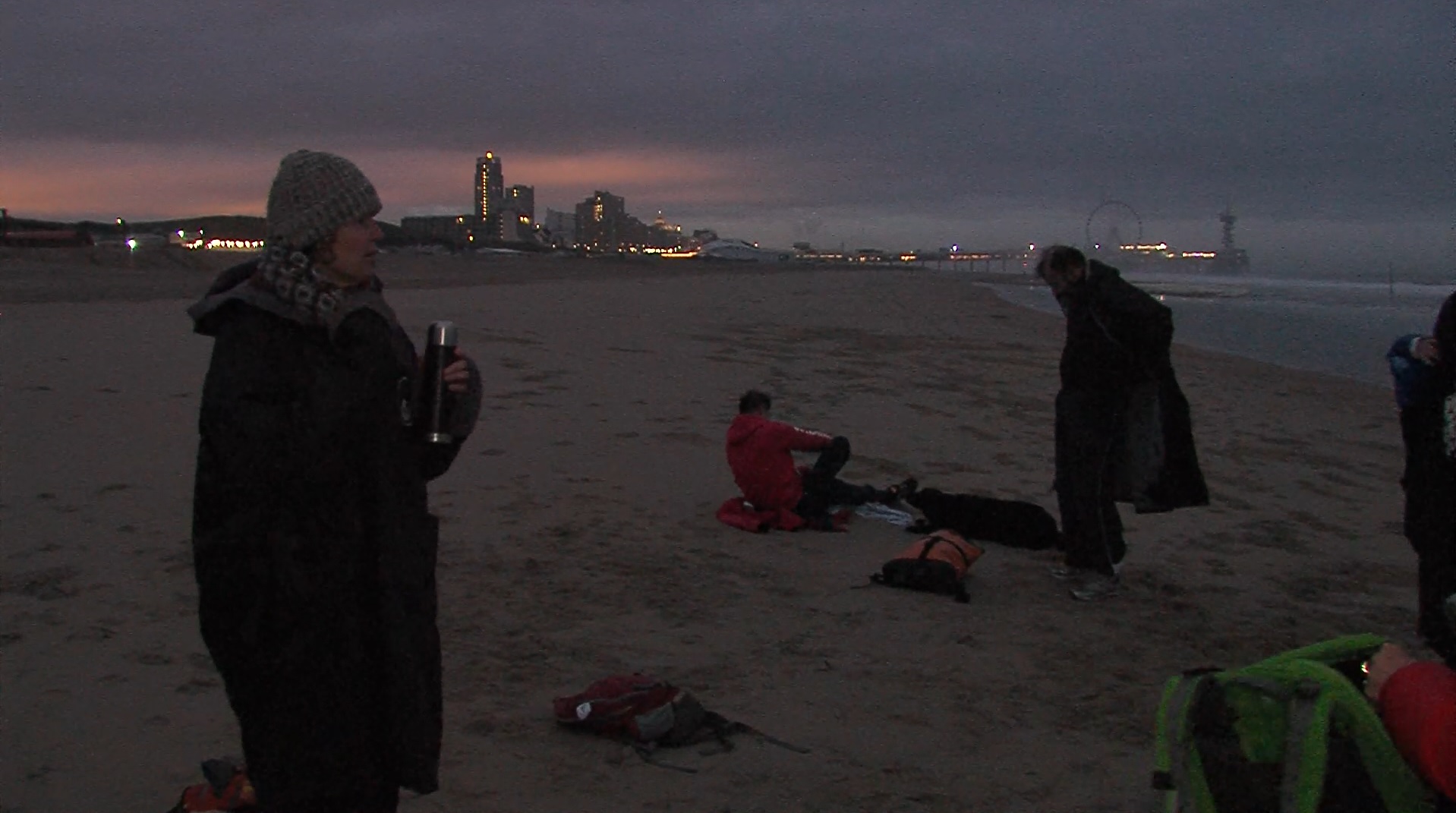 [video] Zij nemen dagelijks een duik in zee: 'iedere dag is een begin ...