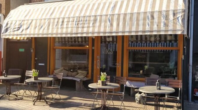 Nik's - indebuurt Den Haag