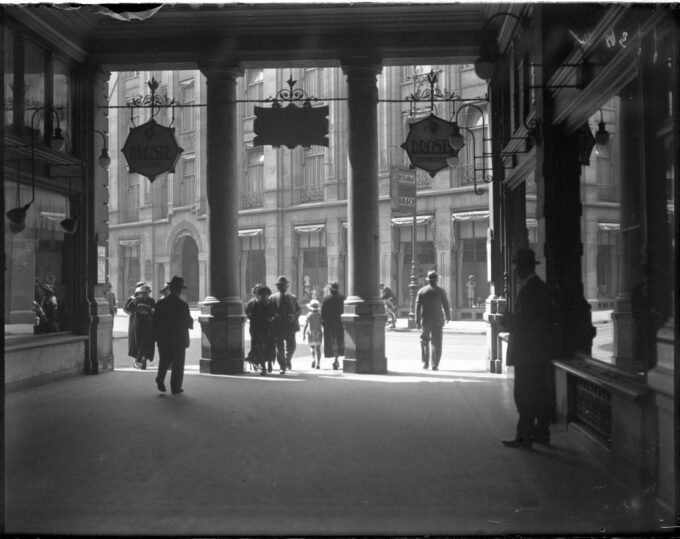 Foto's van Den Haag begin jaren '30, de tijd van de Peaky Blinders ...