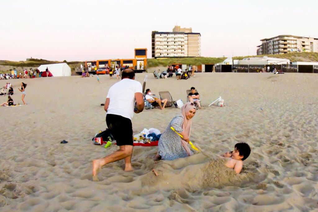 Fotoserie: het strand van Kijkduin door de ogen van fotograaf Peter Koudstaal - indebuurt Den Haag