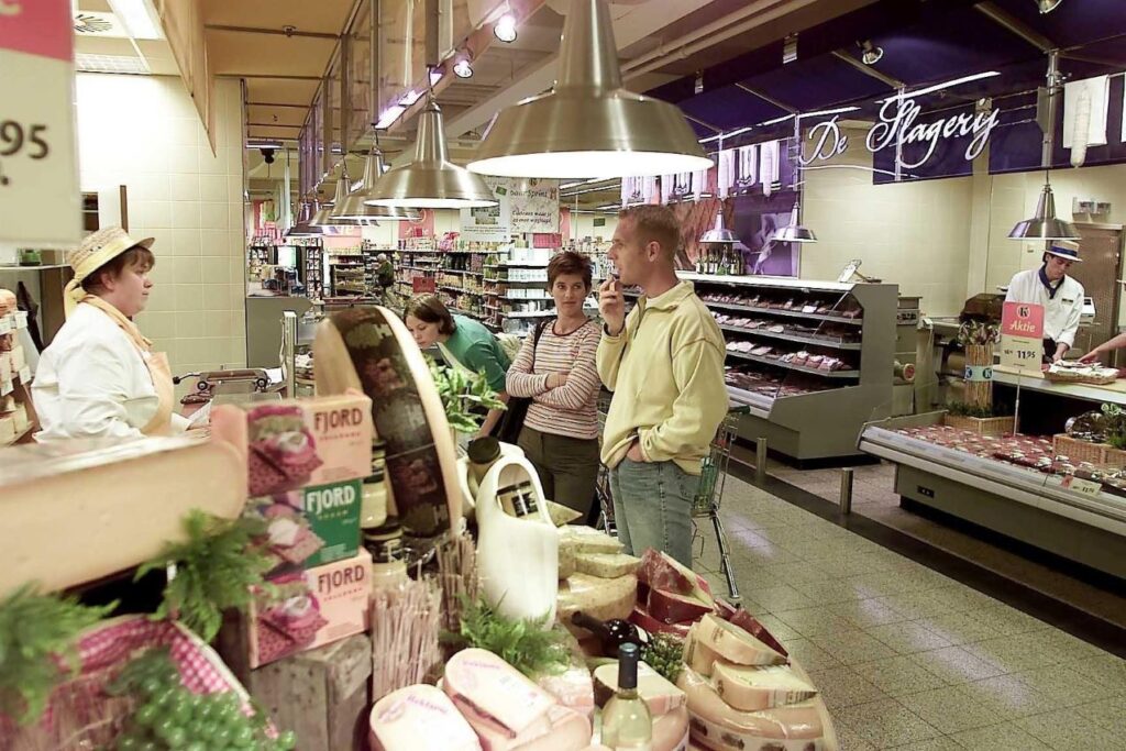 12 x Oude foto's van supermarkten in Den Haag - indebuurt Den Haag