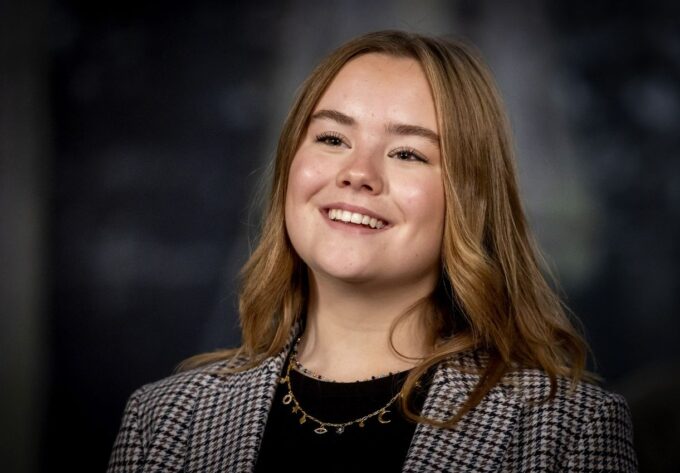 16 x foto’s van de jarige prinses Ariane - indebuurt Den Haag