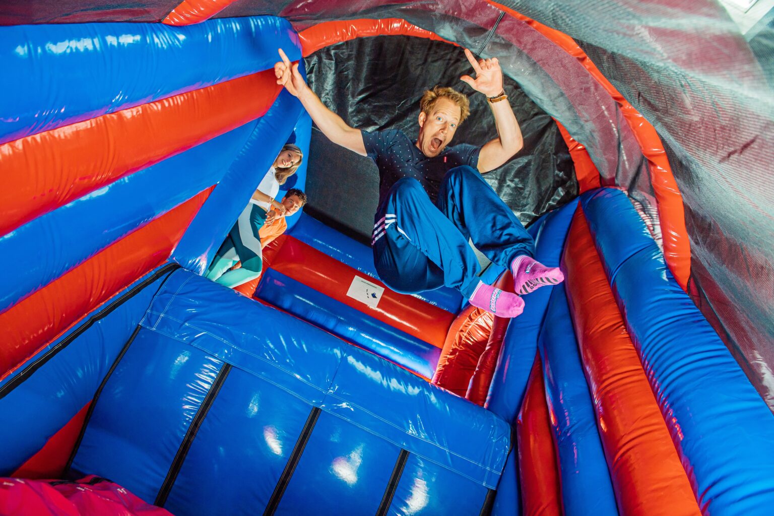 Nieuw! Dit springkussenparadijs voor volwassenen en kinderen is nu ...