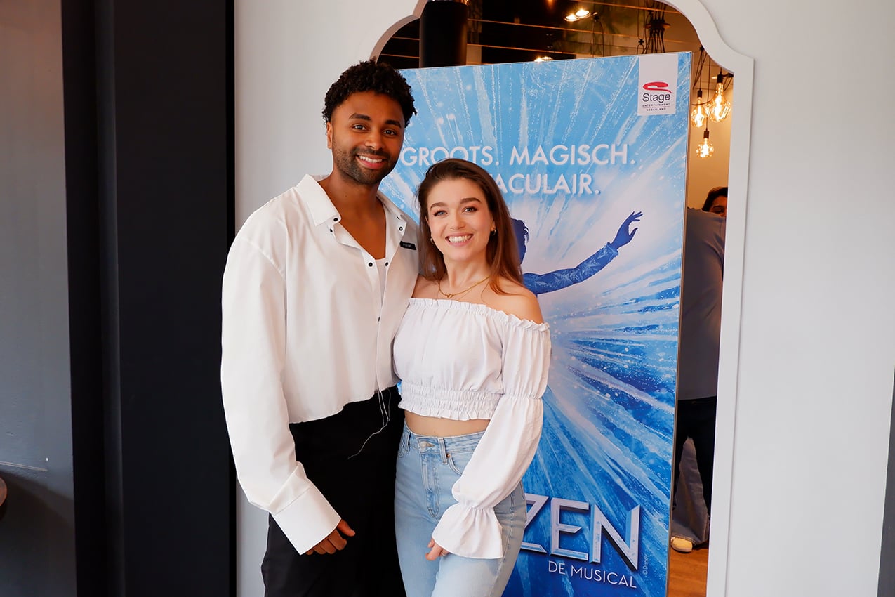 Dit zijn Anna en Kristoff in de musical Frozen op Scheveningen ...