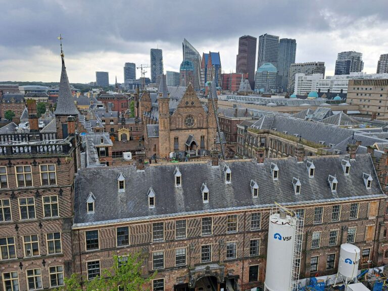 Wil je zien! Dit is het uitzicht vanaf de uitkijktoren bij het ...