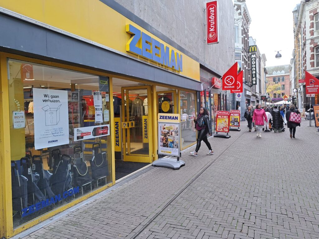 Zeeman in het Haagse centrum verhuist, maar blijft wel dichtbij ...