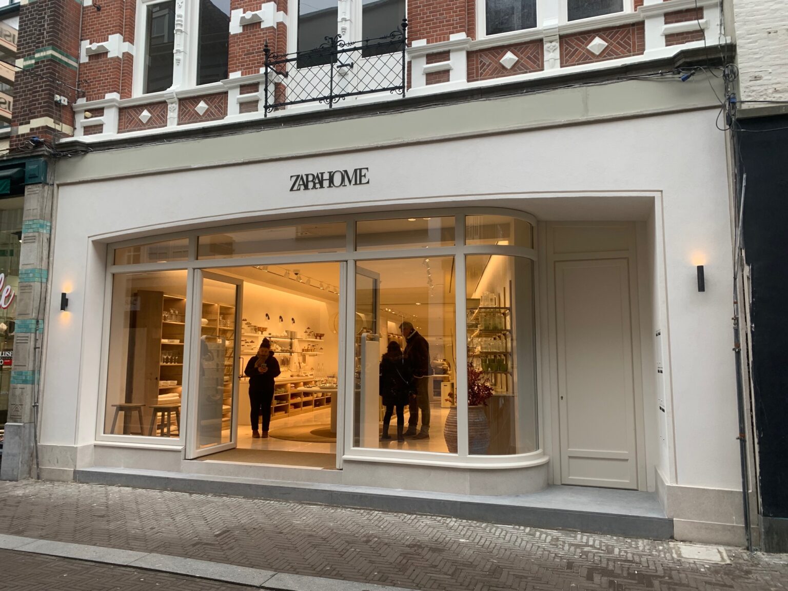 Zo ziet de nieuwe Haagse Zara Home er vanbinnen uit - indebuurt Den Haag