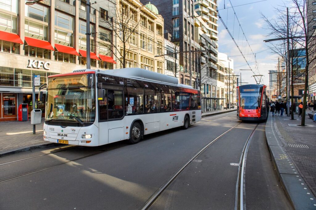 Prinsjesdag 2025: drie dagen lang omleidingen van HTM trams en bussen ...