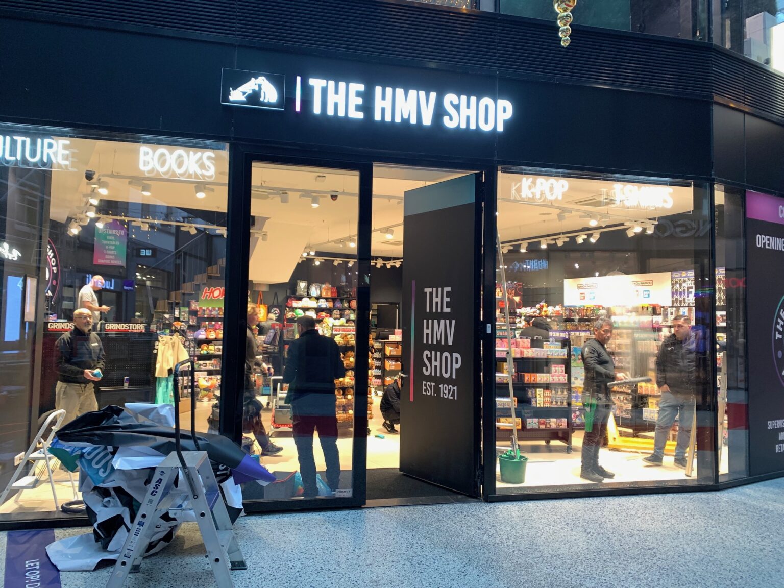 De eerste in Nederland! Muziekwinkel HMV opent in de Passage - indebuurt Den Haag