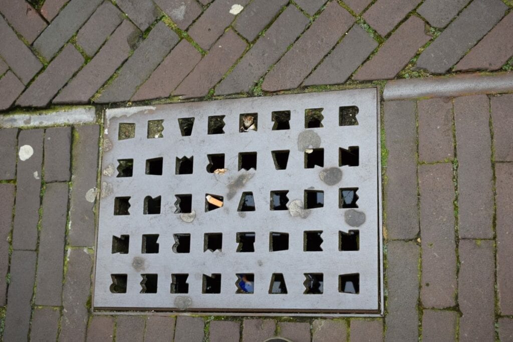 Deventer mysteries: Het verhaal achter de Deventer Putdeksels ...