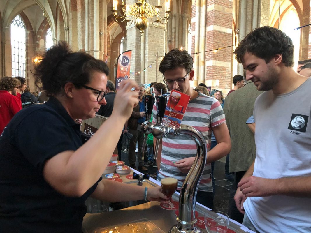 Proef meer dan tachtig verschillende bieren tijdens Deventer Bokbier ...
