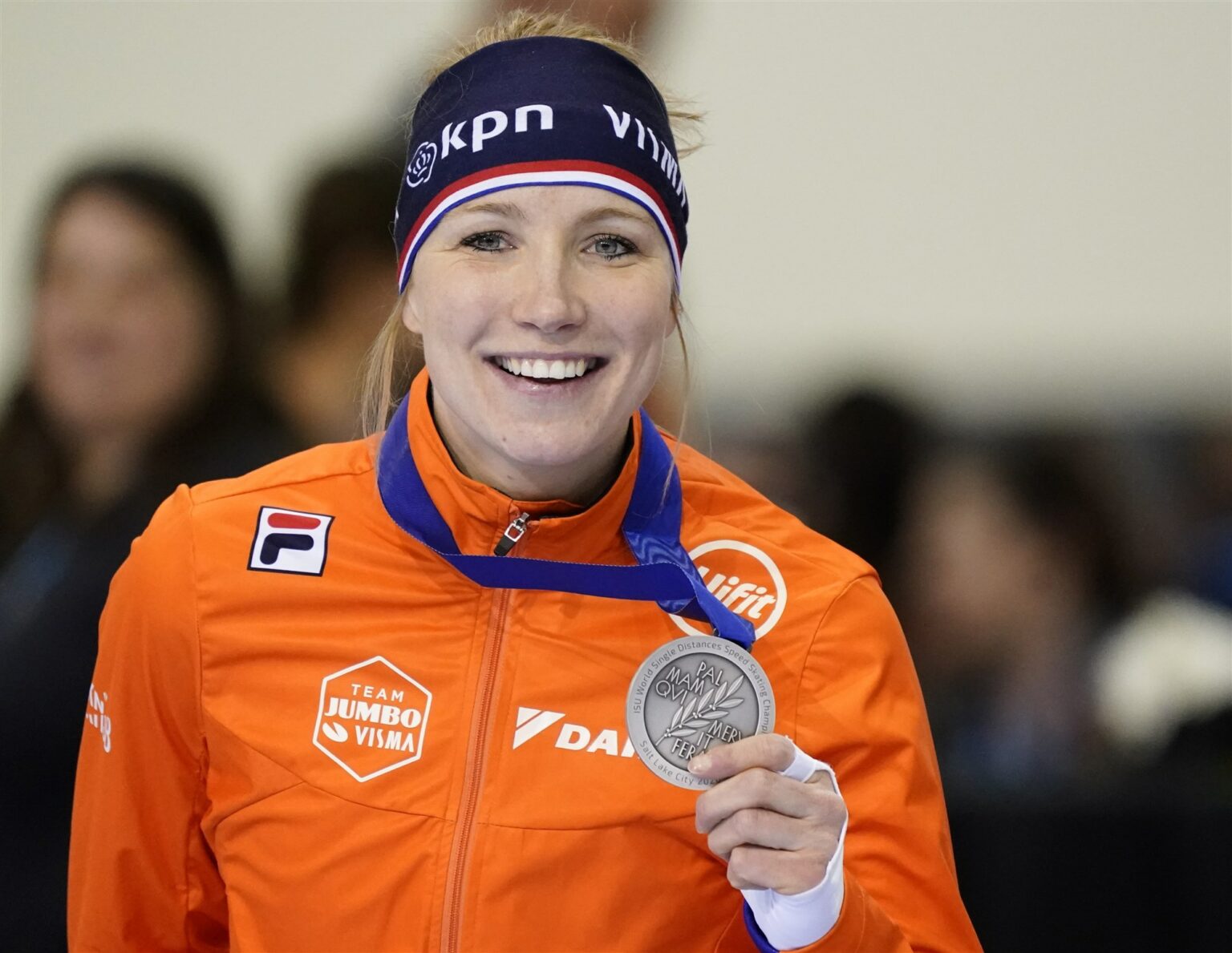 Schaatsster Carlijn Achtereekte traint maar gewoon door: 'Ik was toe ...