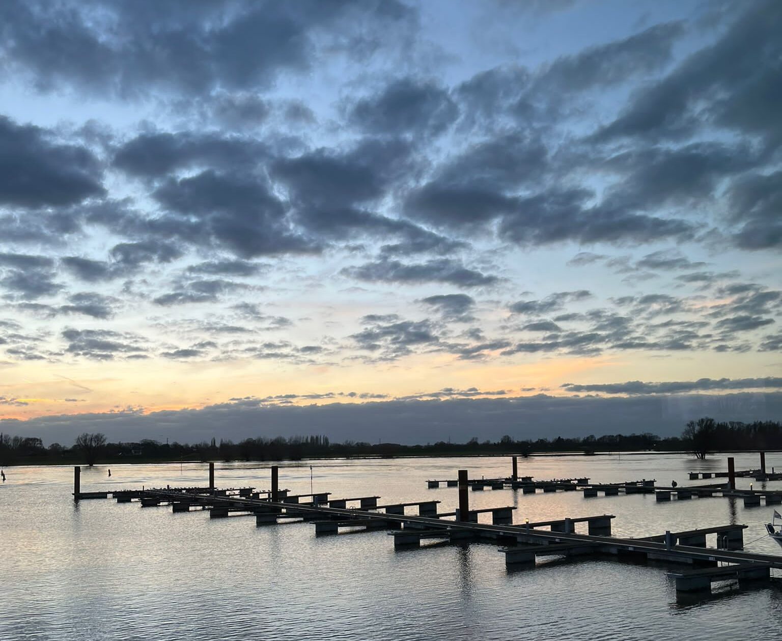 Breaking: Bass in de jachthaven gaat sluiten - indebuurt Deventer