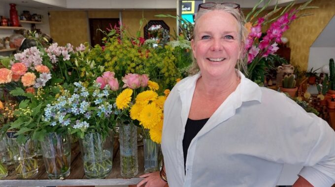 Bij de voordeur: Jan Reichenbach. - indebuurt Deventer