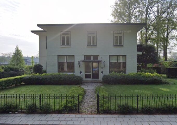 Bij de voordeur: Jan Reichenbach. - indebuurt Deventer